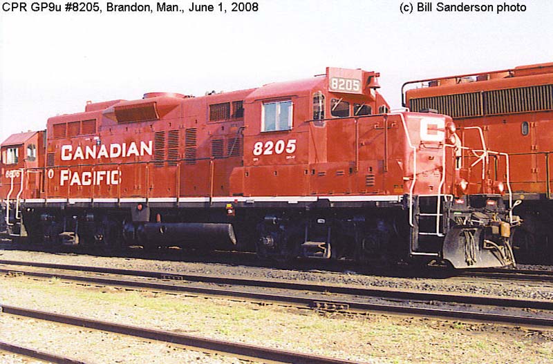 GP9u 8205
